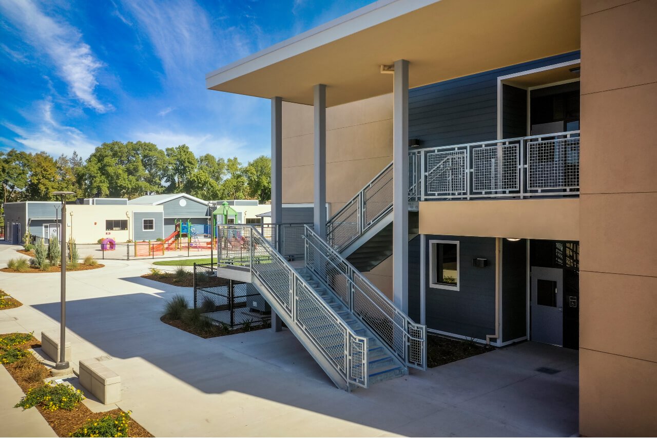 Flora Arca Mata Elementary | American Modular Systems